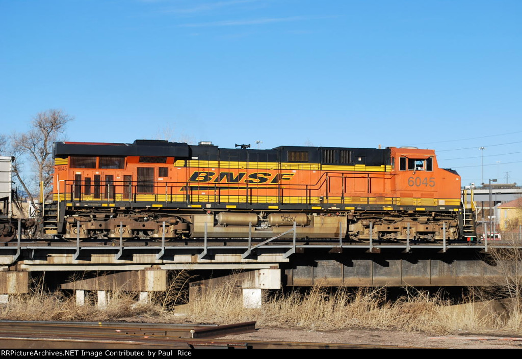 BNSF 6045
